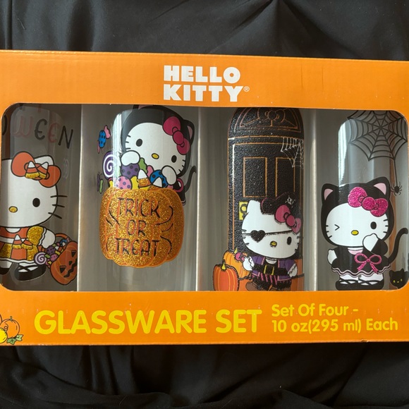 Kitchen | Hello Kitty Halloween Glass Cups | Poshmark